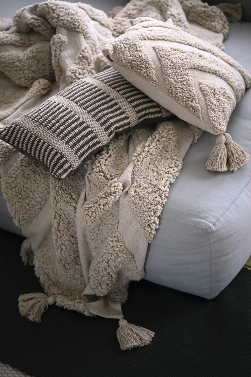 Bohemian Throw with Tassels - Natural (130x150cm) – Eightmood Of Sweden AB